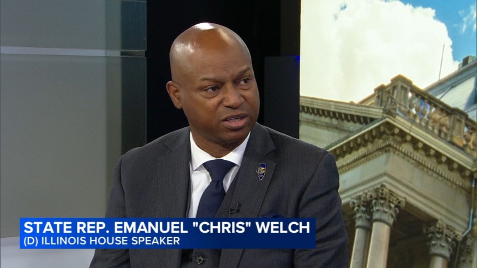 Illinois House Speaker Emanuel 'Chris' Welch talks immigration, transit bills on way to Governor ...