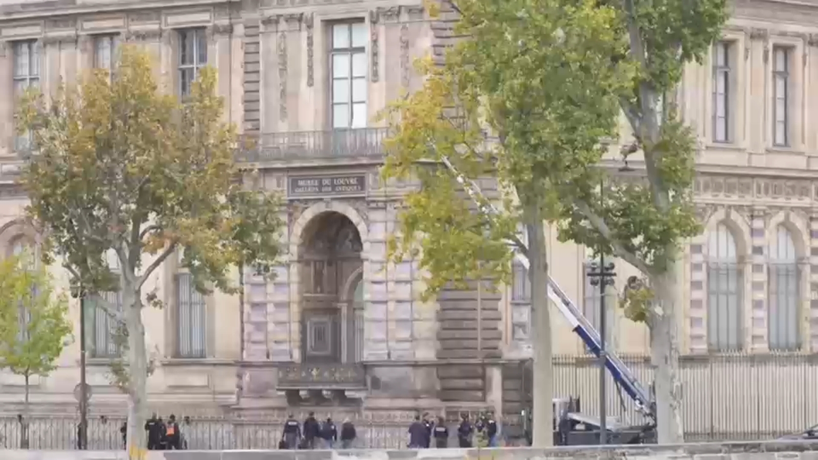 Password to Louvre's video system was 'Louvre' at time of robbery ...