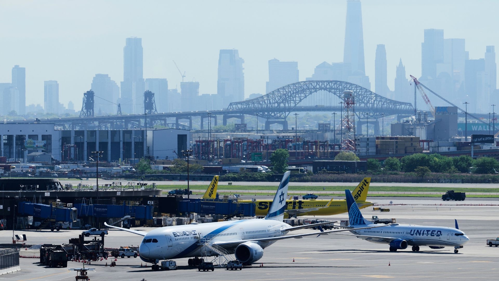 Newark, JFK, LaGuardia and Teterboro among dozens of airports to be ...
