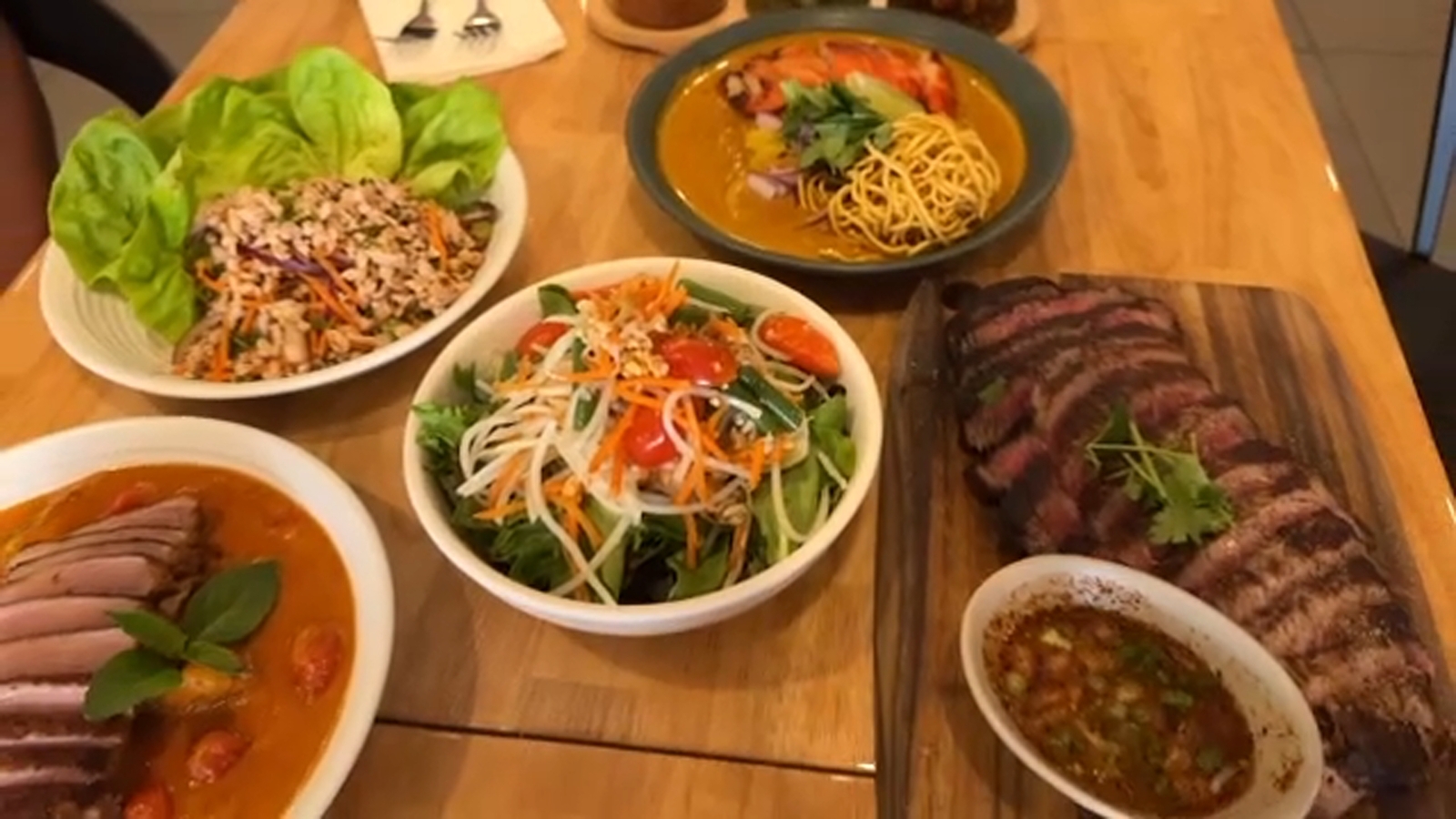 Ari's Thai Eatery in Azusa delivers on flavor and traditional cuisine ...