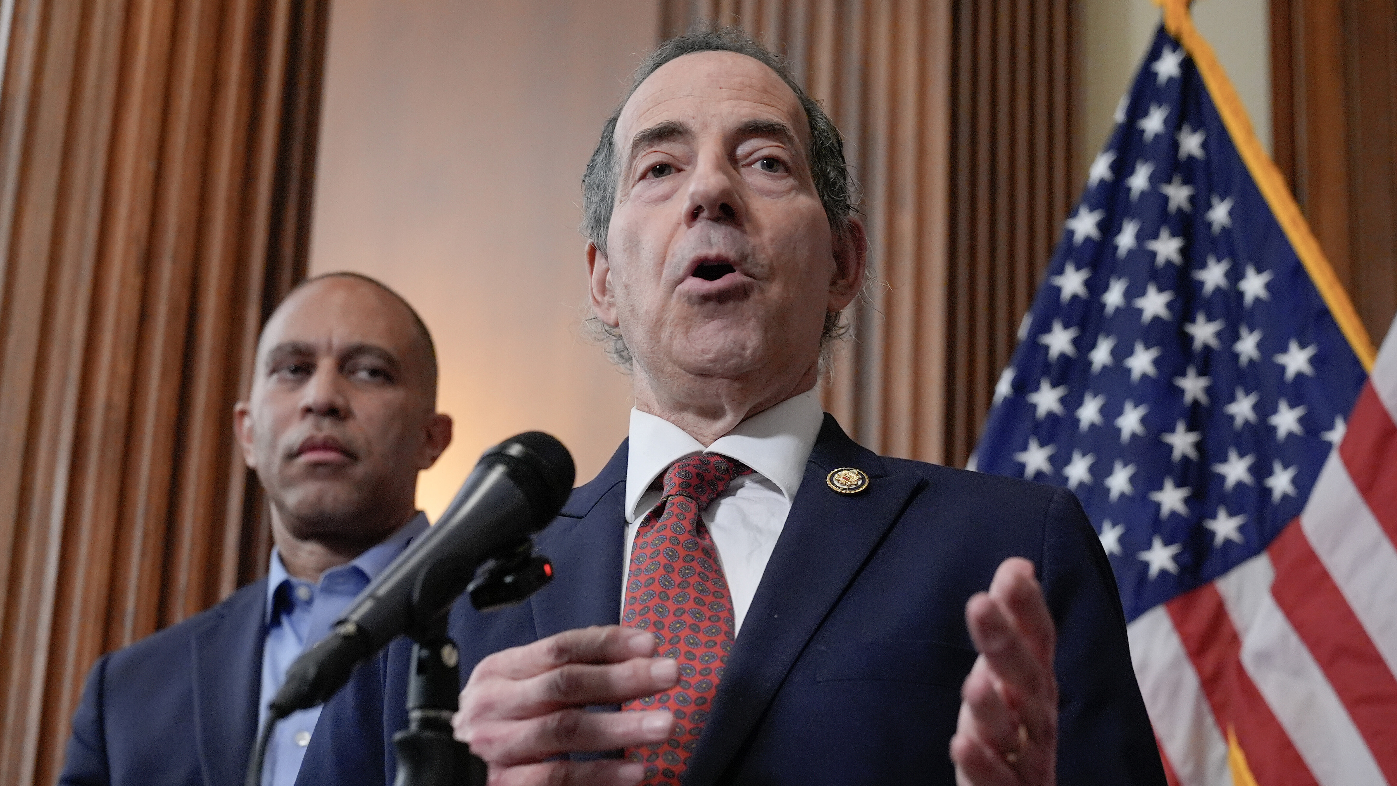 Ghislaine Maxwell's alleged prison perks spark Raskin probe into Trump ...