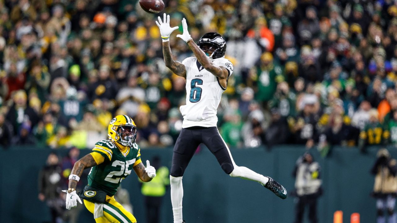 DeVonta Smith's TD catch helps Eagles beat Packers 10-7 - 6abc Philadelphia