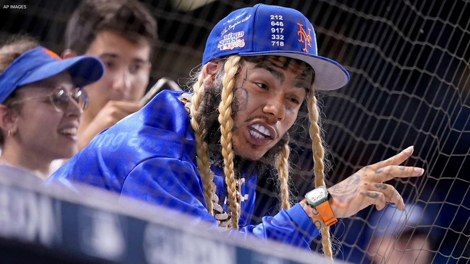 Tekashi 6ix9ine home invasion: 4 armed men break into rapper's Florida ...