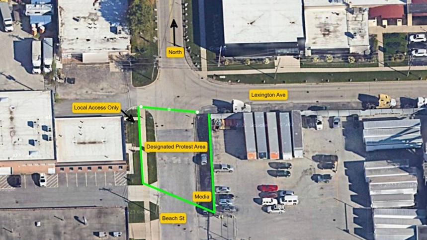 Protest area outside ICE facility in village of Broadview, IL expanding ...