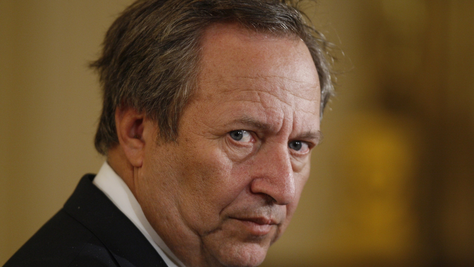 Larry Summers resigns from OpenAI board in wake of Epstein email ...