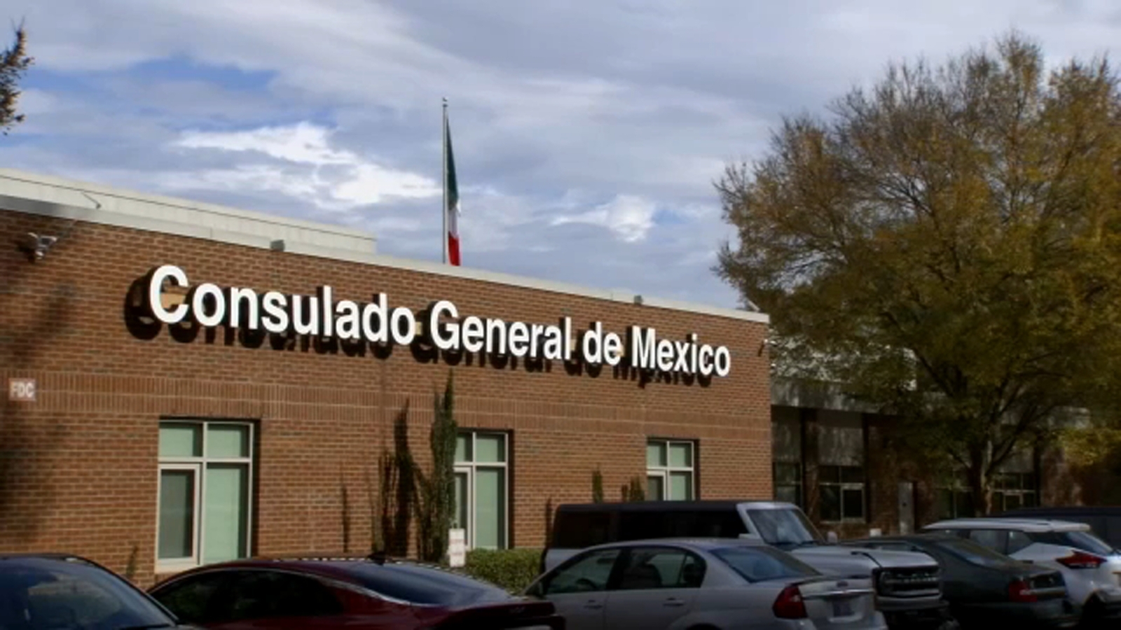 Mexican Consulate of Raleigh sees roughly 83% drop in attendance ...