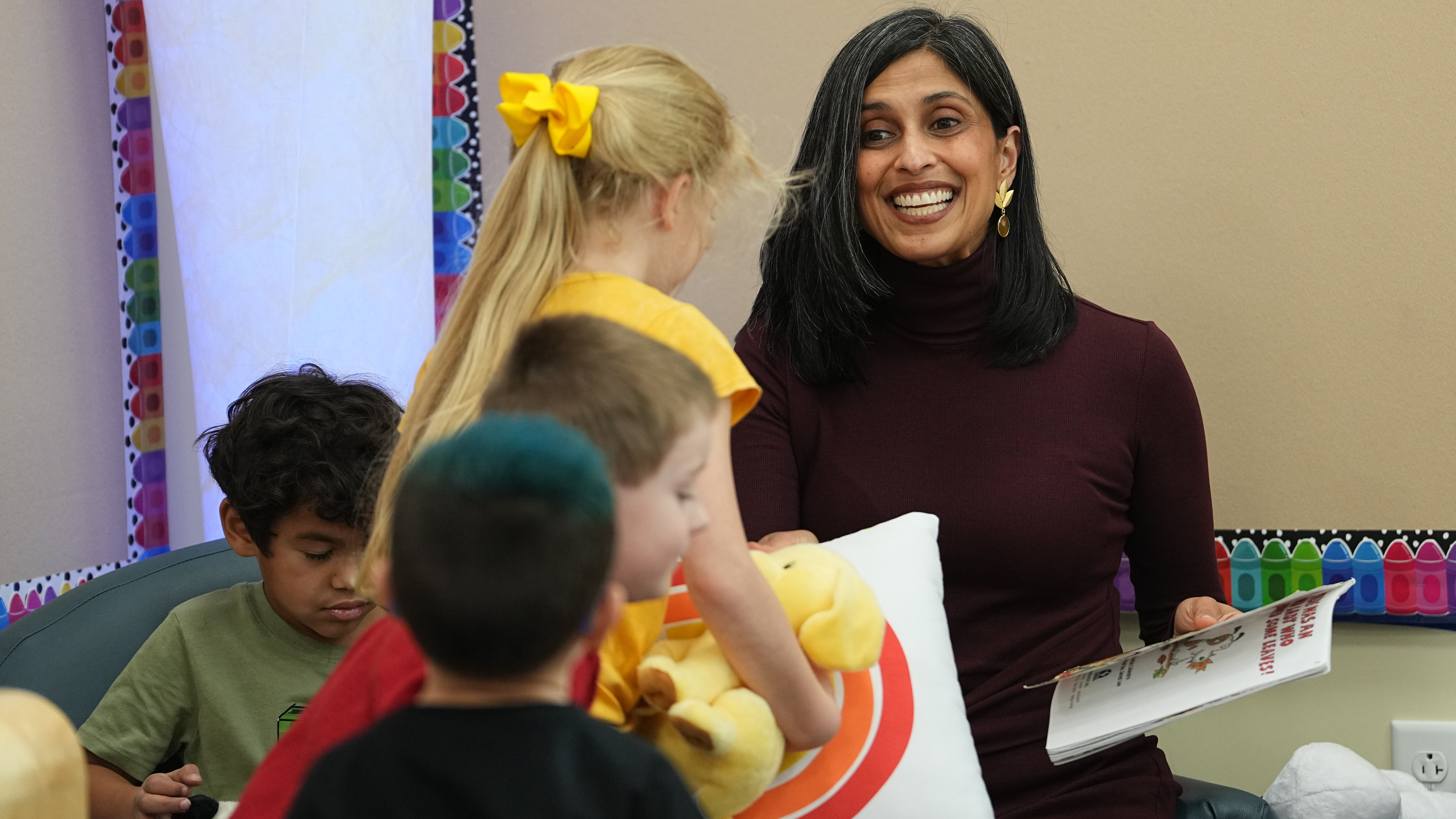First lady in NC | Melania Trump and Usha Vance make early holiday ...