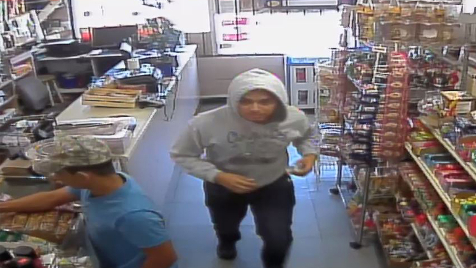 Clayton Police Searching For Robbery Suspects Abc11 Raleigh Durham