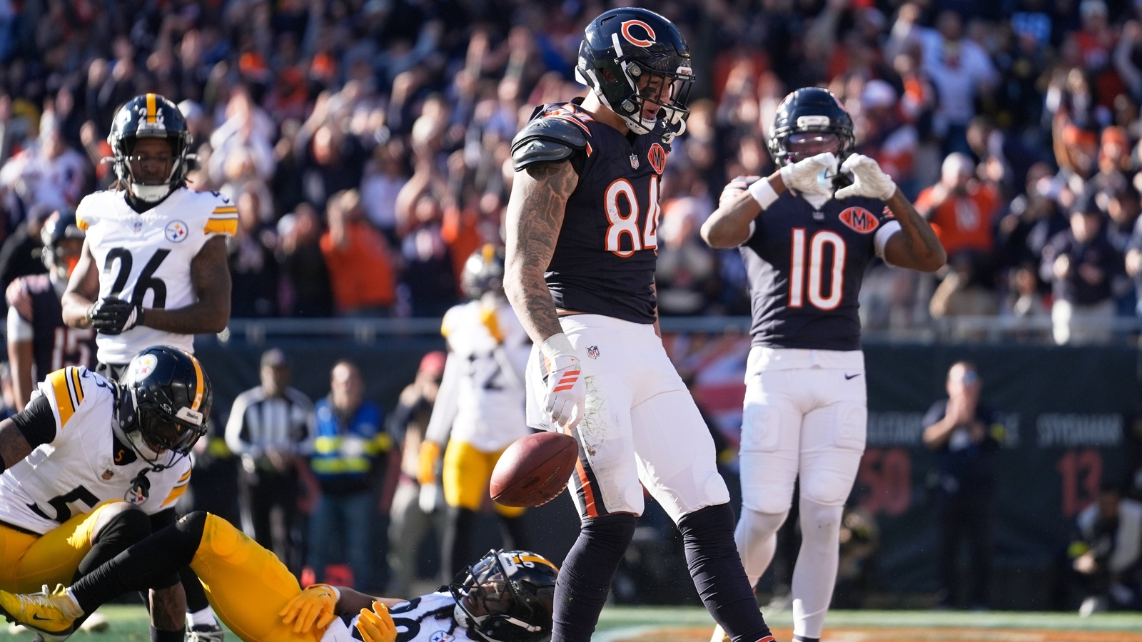 NFL news: Chicago Bears maintain 1st place in NFC North division ...