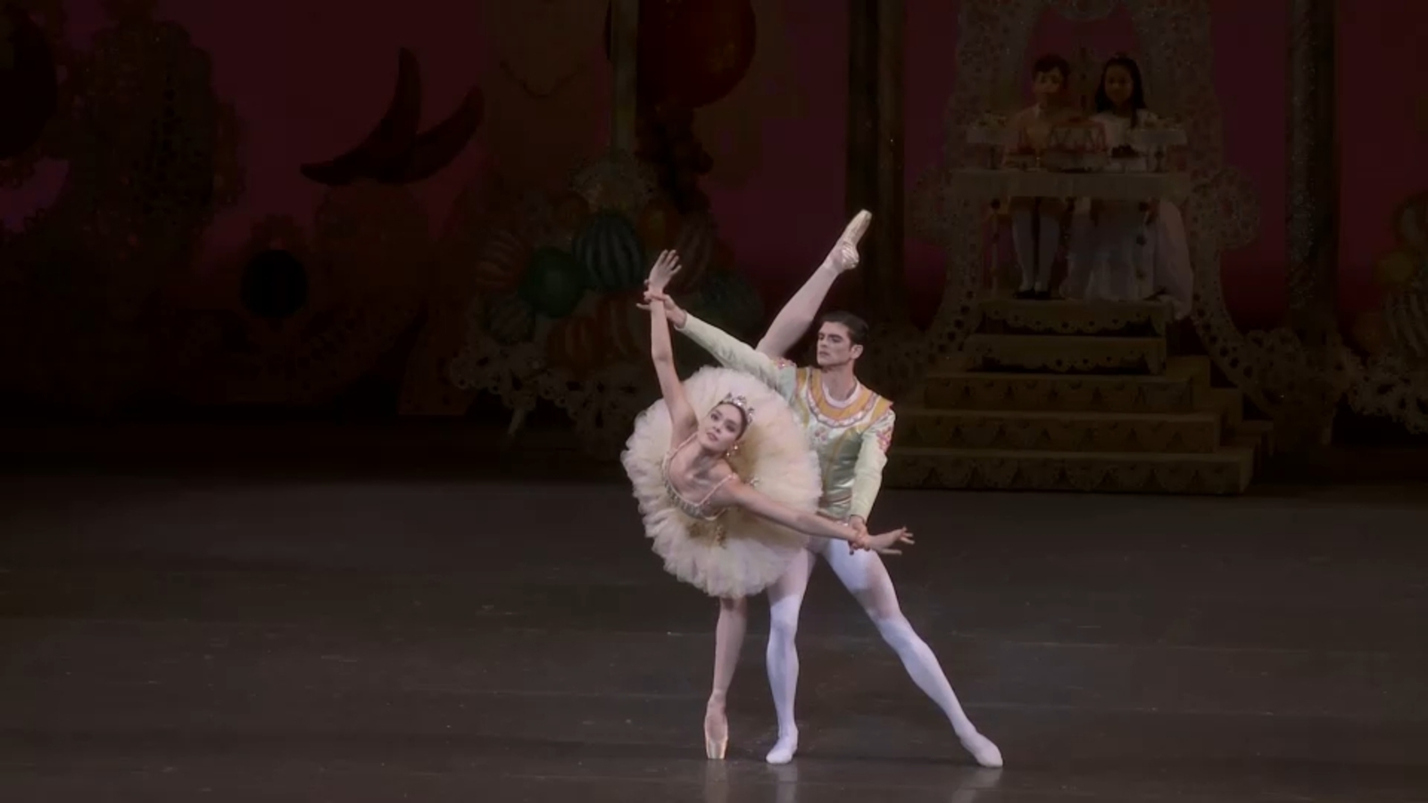 NYC The Nutcracker: Sugar plum dreams come true for 2 dancers who ...
