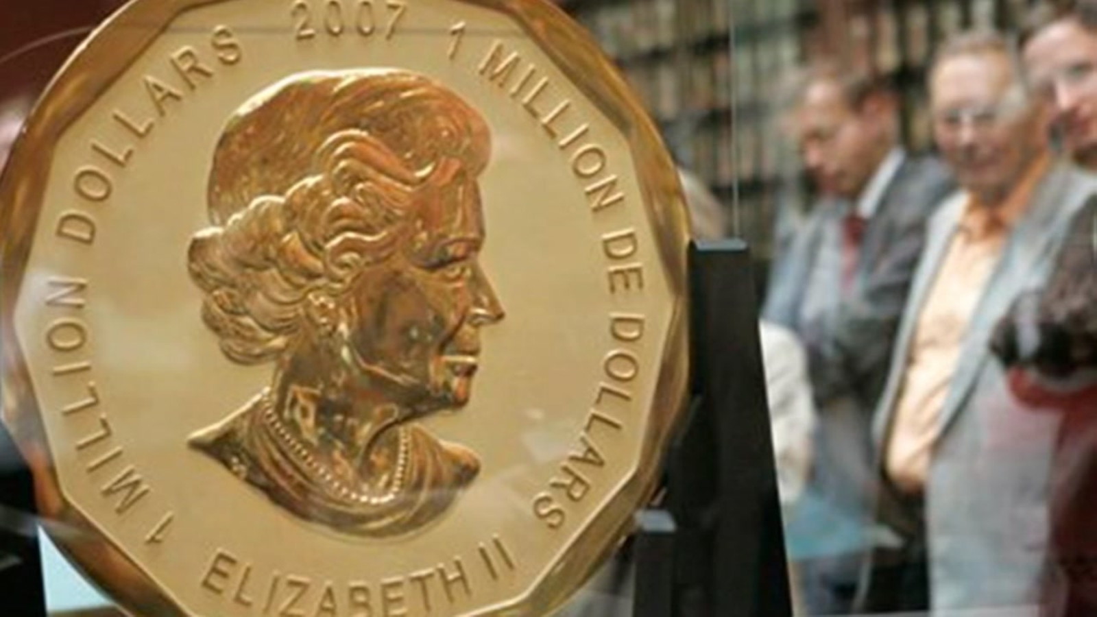 Thieves steal 221-pound coin worth $4.5 million in heist at Bode Museum ...