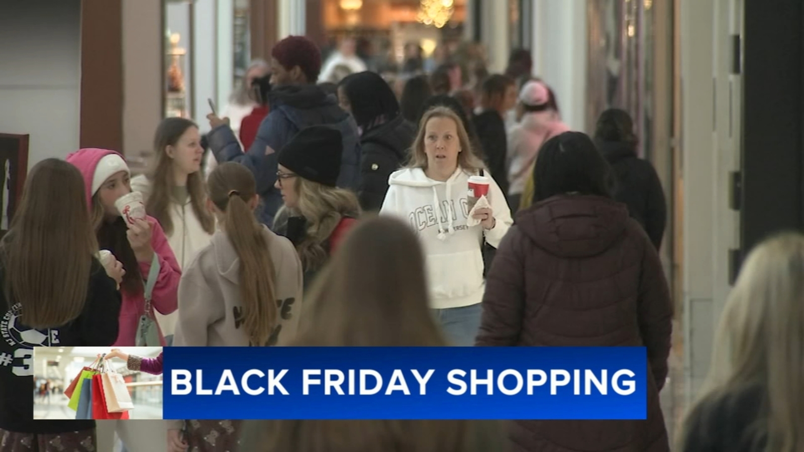 Shoppers get out early in hopes of snagging Black Friday deals at ...