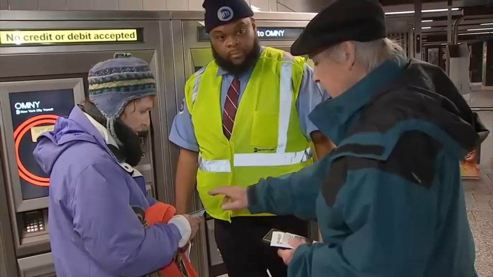 MTA reminds riders the last day for MetroCard is December 31 as OMNY ...