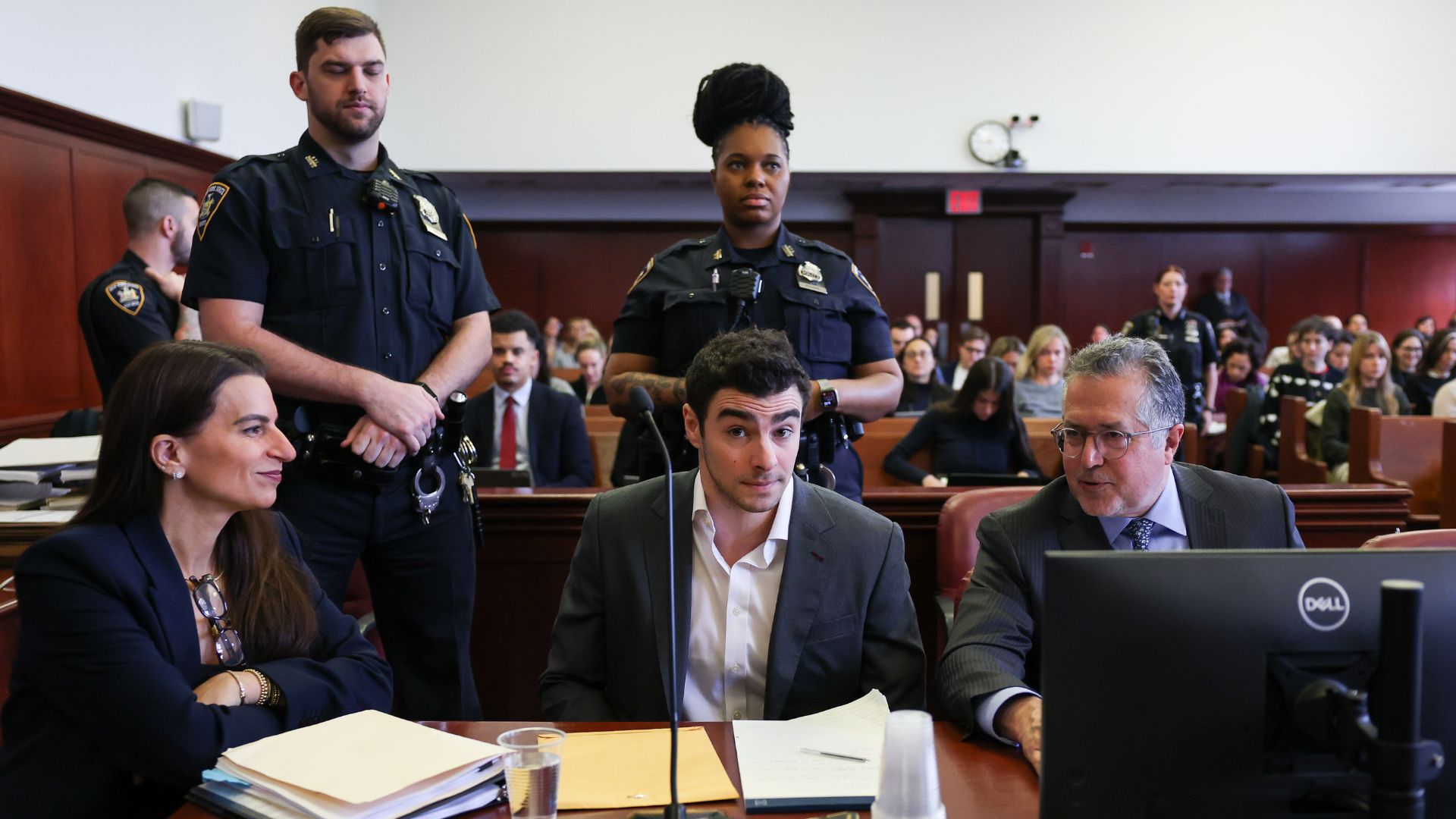 Eyewitness News at 10am - December 4, 2025 - ABC7 New York