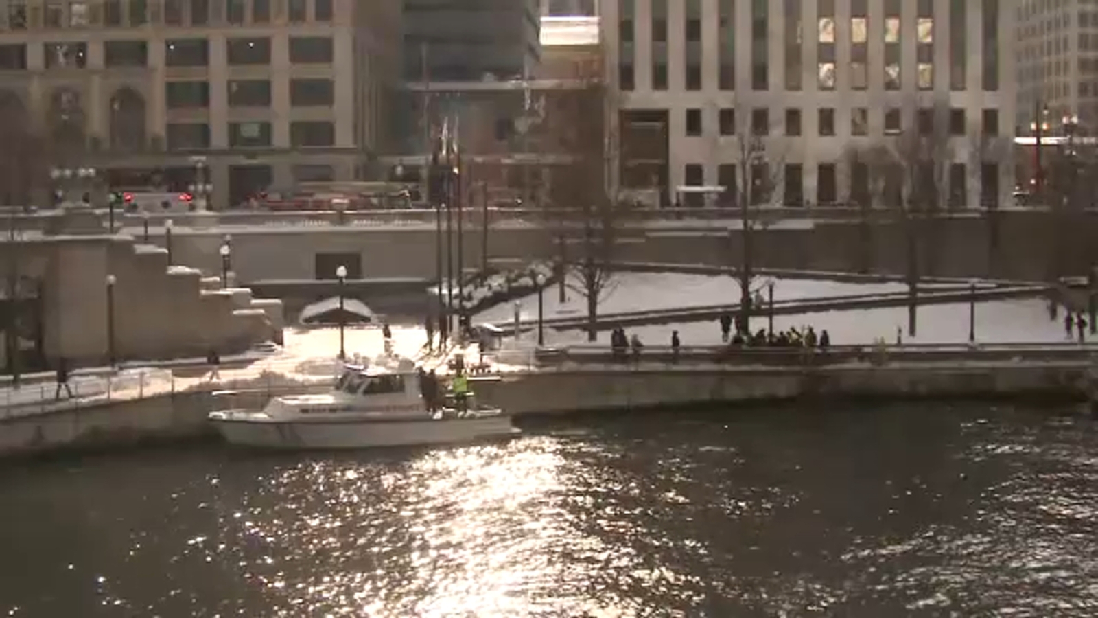Chicago fire crews rescue man from river downtown near Wacker, State ...