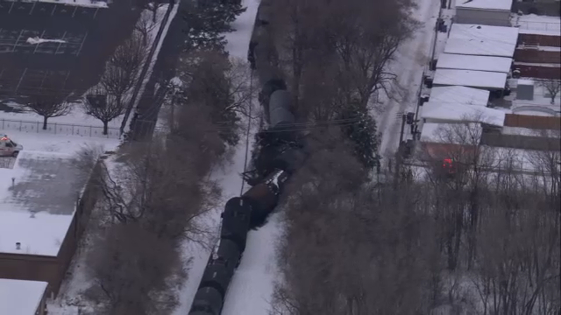 Chicago train derailment: Freight train derails near 99th Street ...