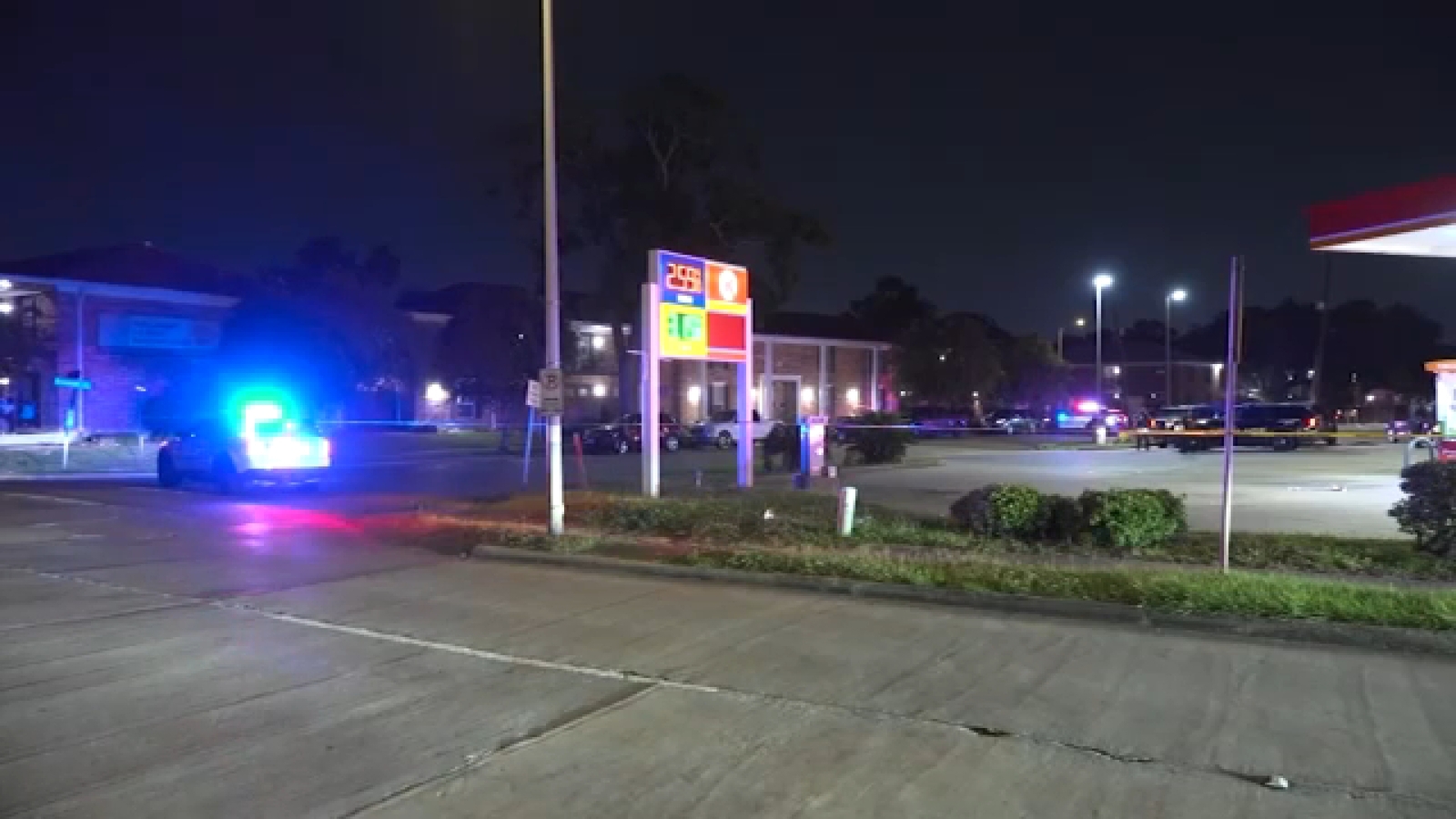 Recent crime at Meyerland corner store refocusing attention on Life at ...