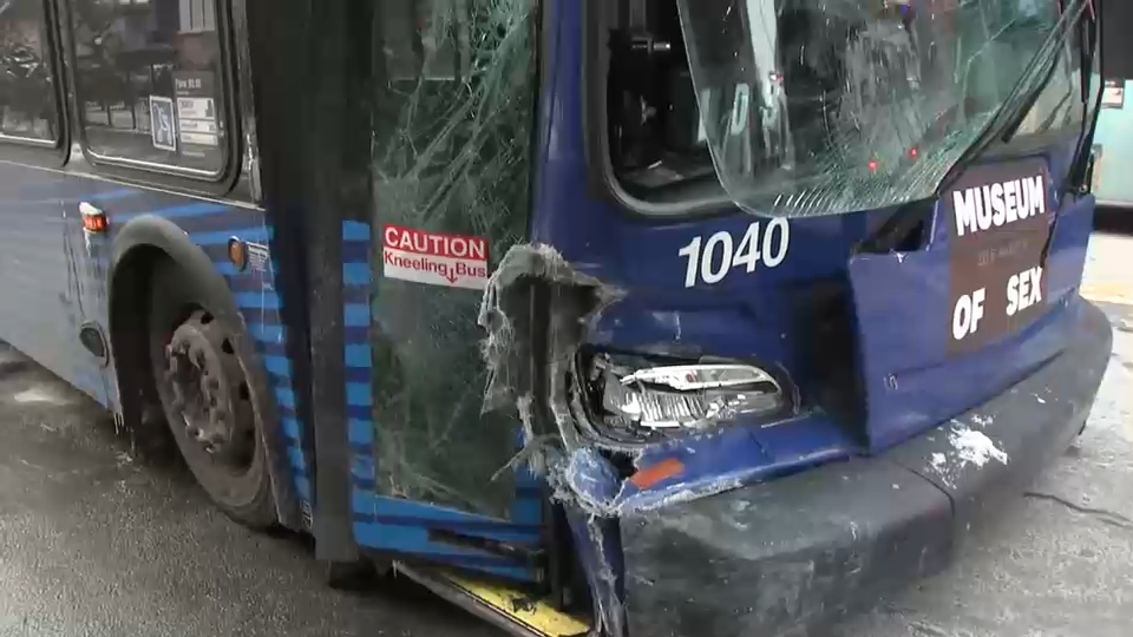 MTA bus crash in the Bronx leaves 8 people hospitalized, FDNY says ...