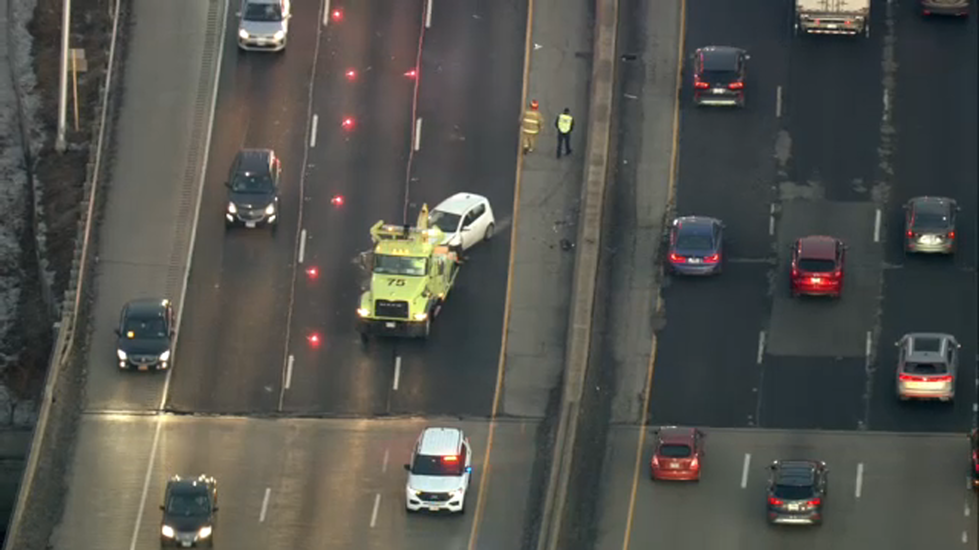 Chicago area traffic, today: Driver goes into cardiac arrest, crashes ...