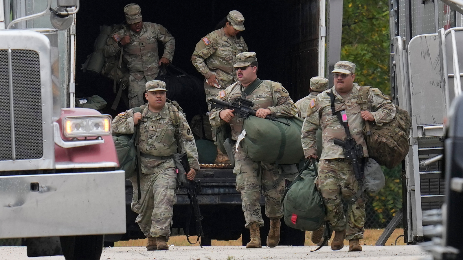 Supreme Court National Guard news: Supreme Court ruling keeps Donald ...