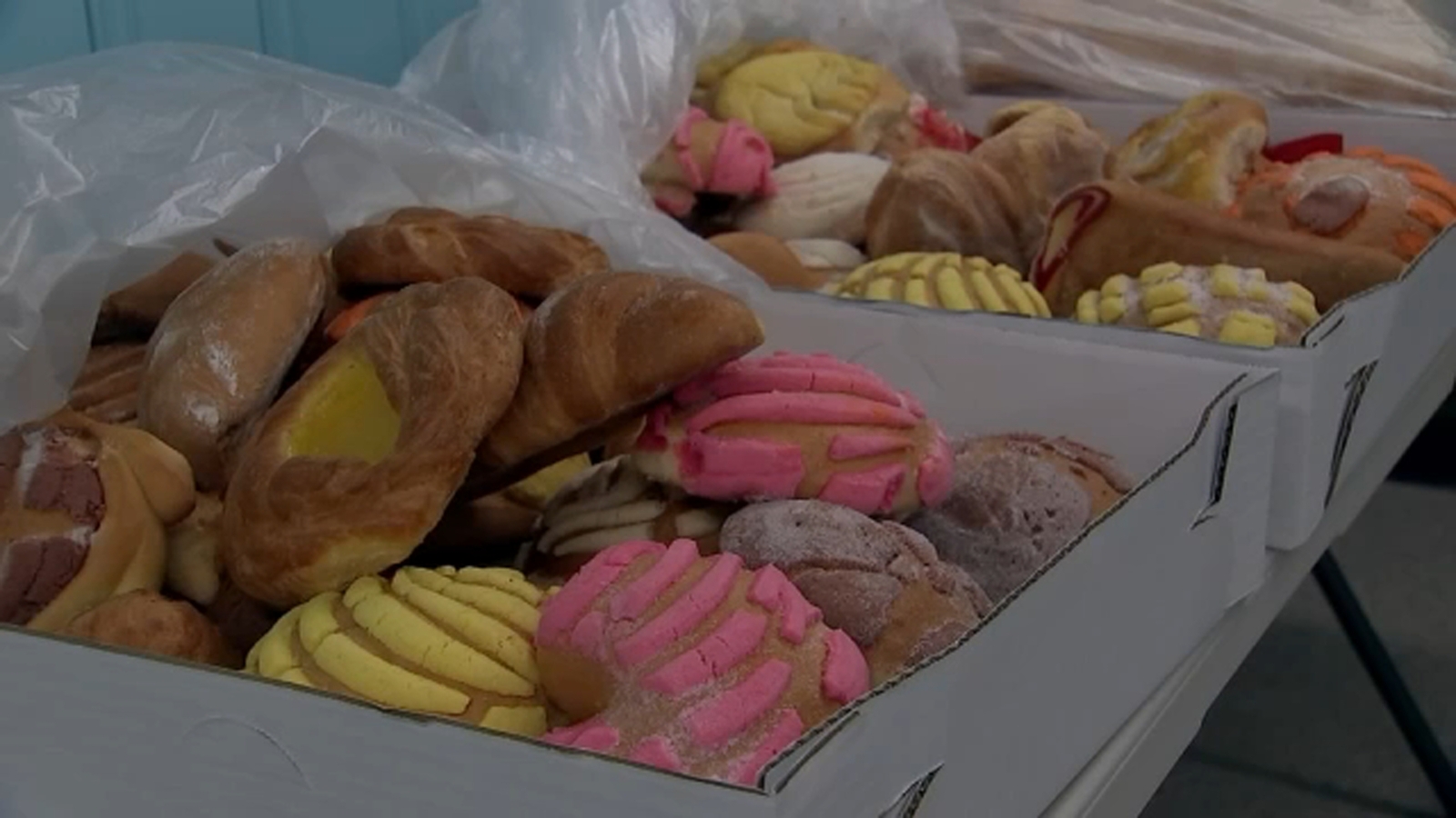 Noche Buena NC | Latino Christmas Eve tradition brings extra business ...