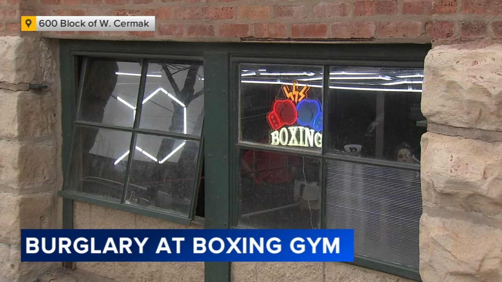 Chicago crime, Christmas 2025: Burglar targets Rick Ramos Boxing Gym on ...