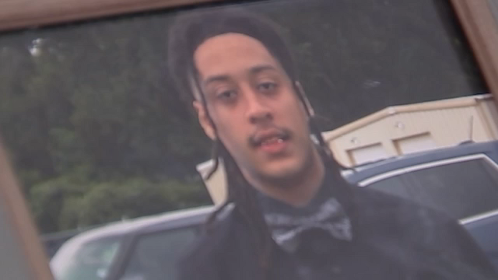 Sterling High School student in Baytown dies after stabbing on campus ...