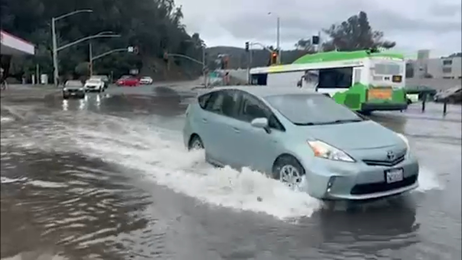 San Francisco Bay Area storm updates: Parts of North Bay inundated by ...