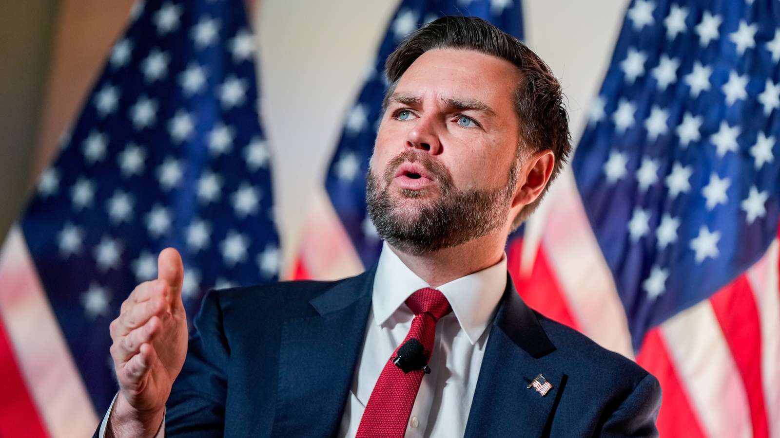 Man allegedly causes damage to Vice President JD Vance's Ohio home ...