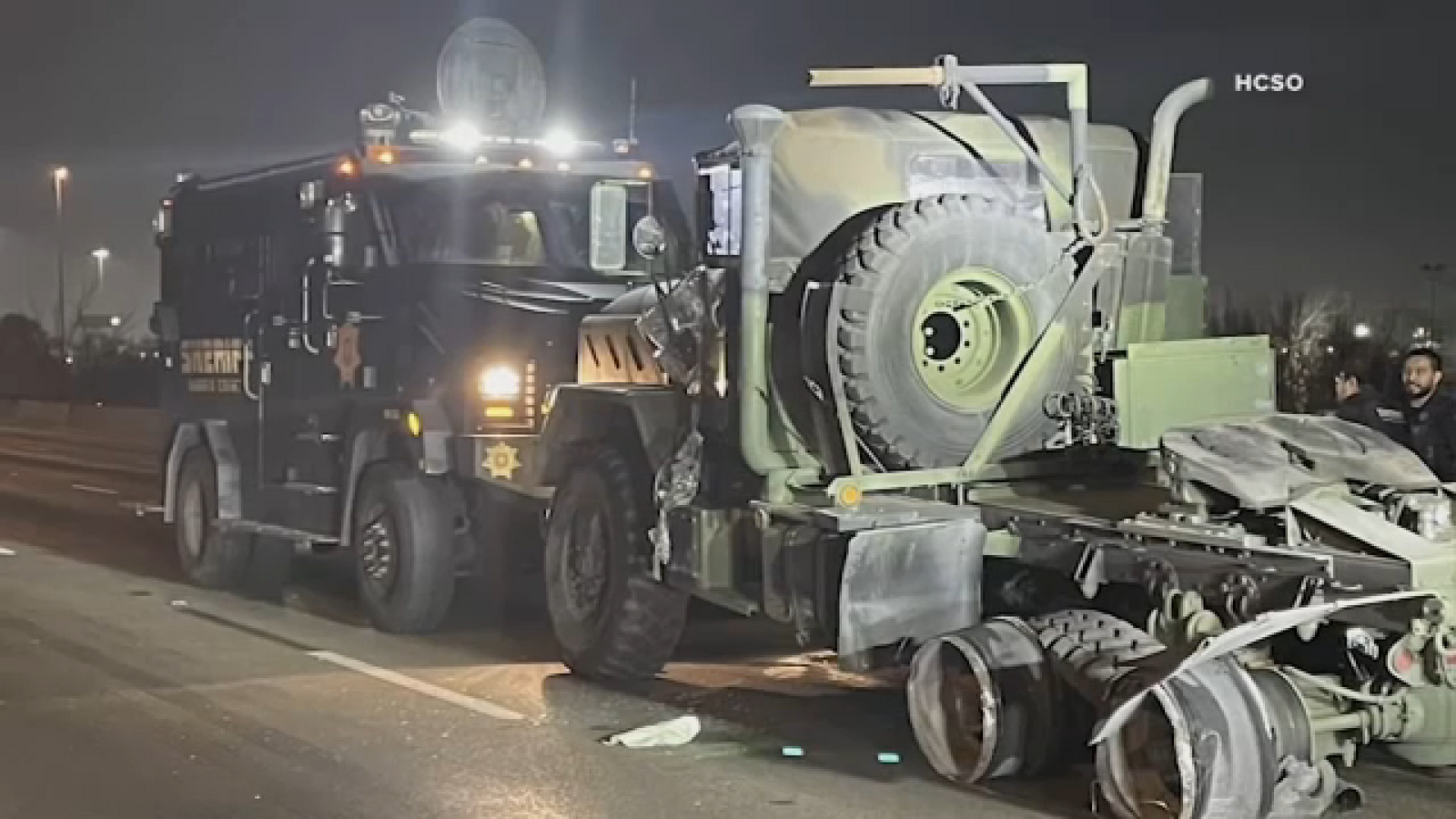 Truck driver in custody after ramming into vehicles, sparking chase ...