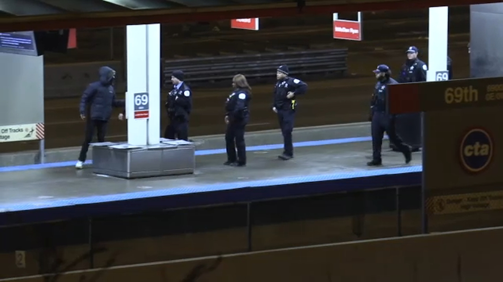 2 stabbed on CTA Red Line station at 69th Street on South Side, Chicago ...