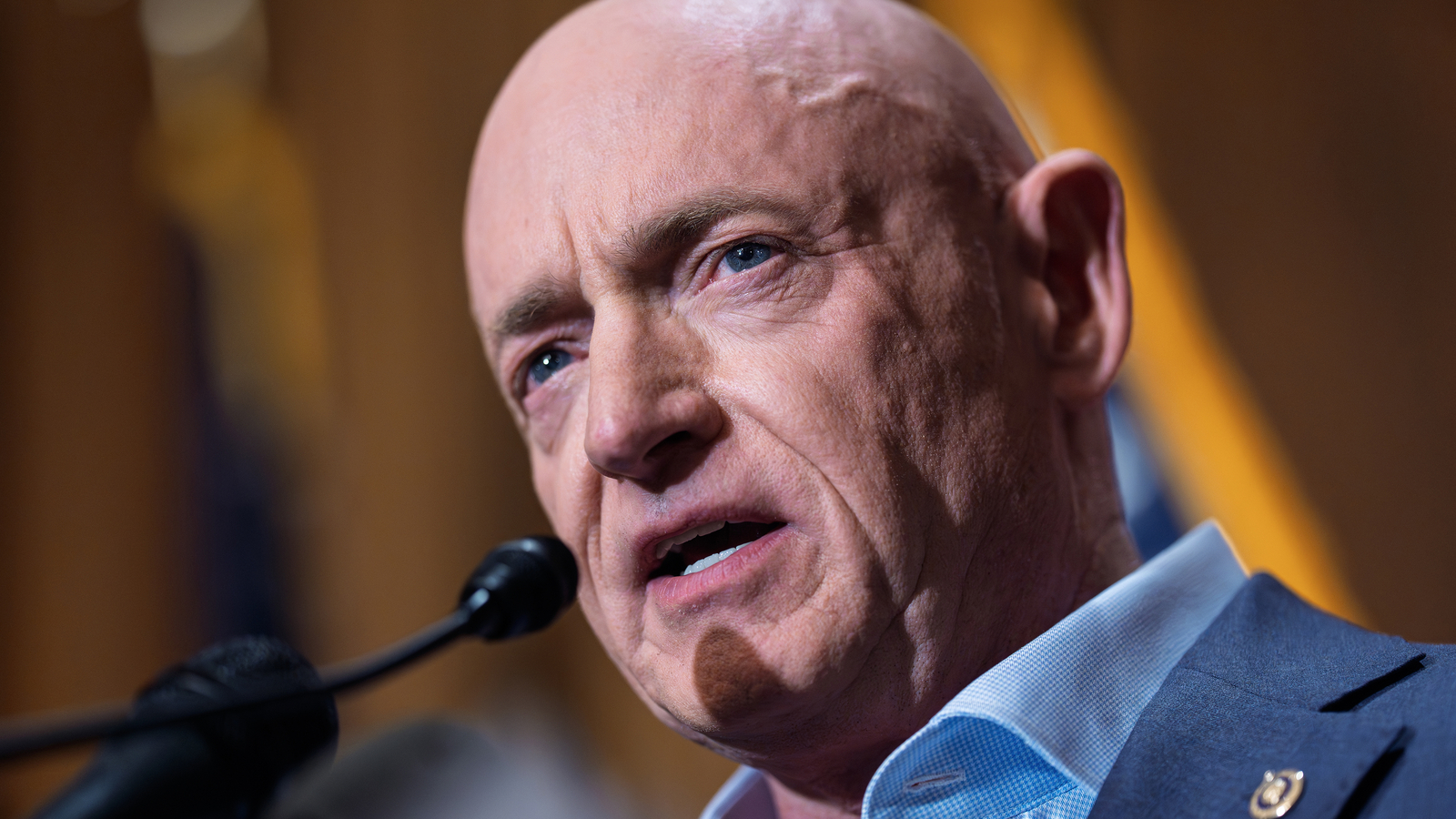 Sen. Mark Kelly says he wouldn't change message or 'back down' after ...