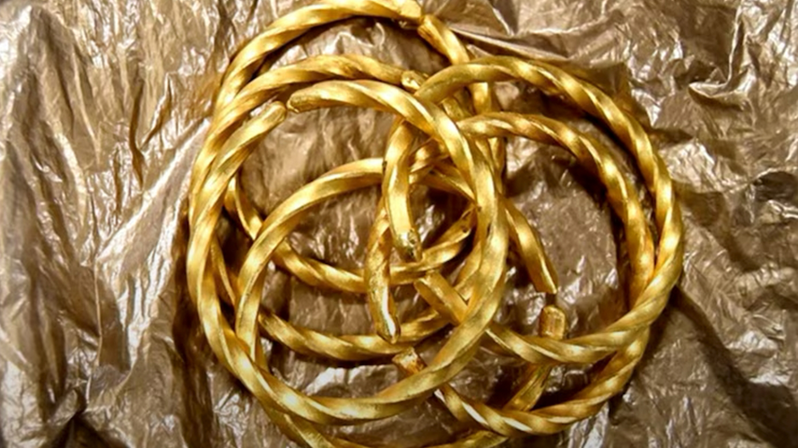 Authorities announce major bust in Canada's biggest ever gold heist ...