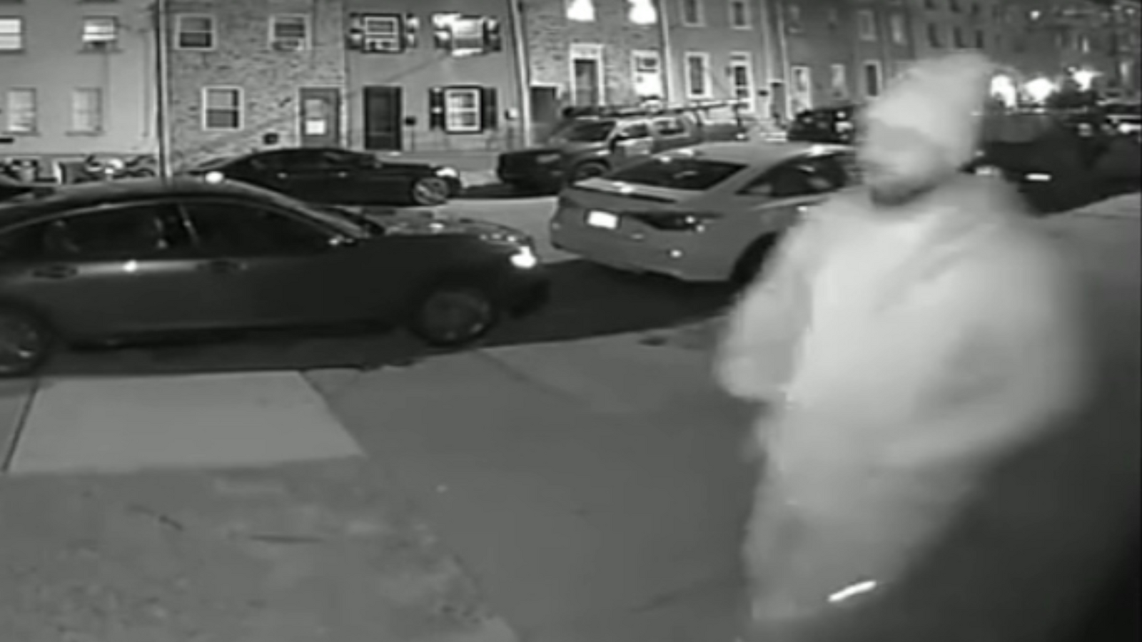 Manayunk woman awoke to find man exposing himself in her home ...