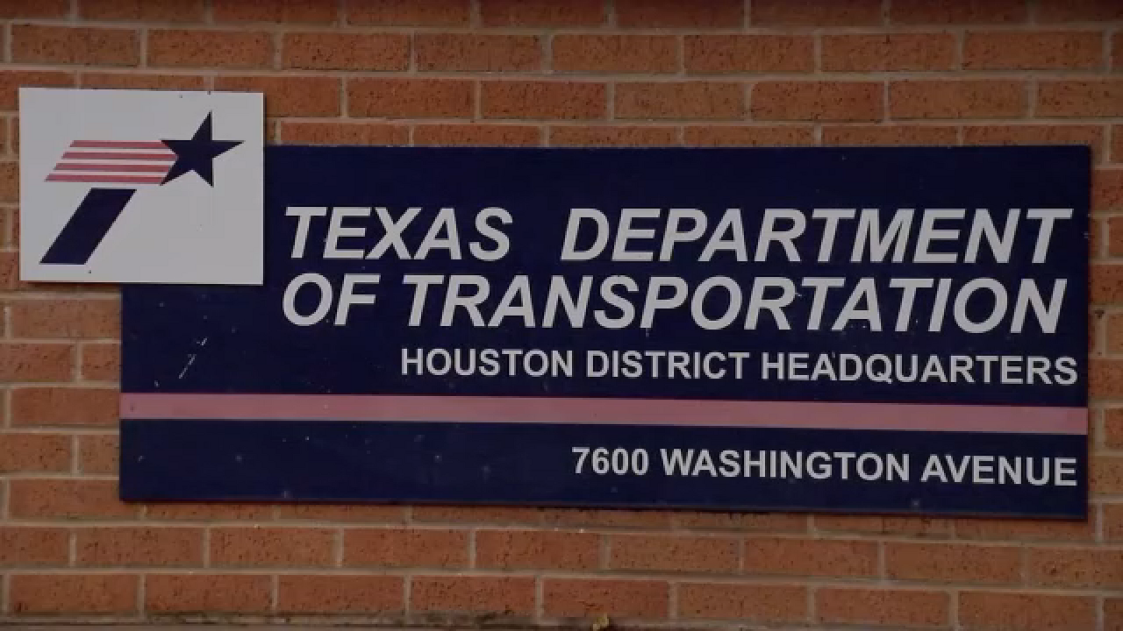 TxDOT purchasing properties as plans to expand Interstate 45 move ...