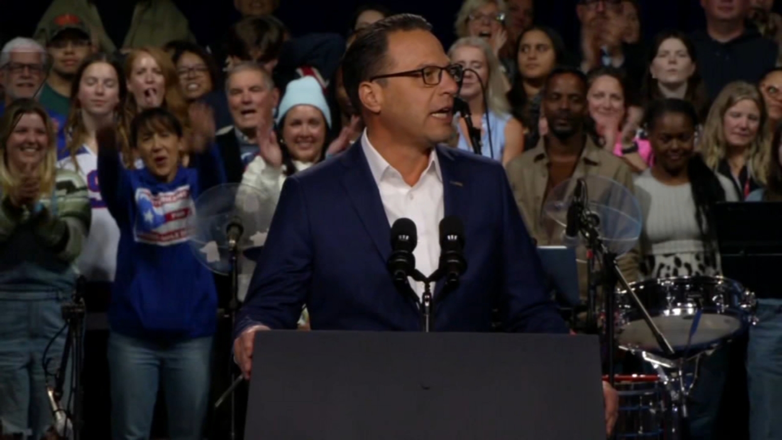 Pennsylvania Gov. Josh Shapiro alleges in memoir that Kamala Harris ...