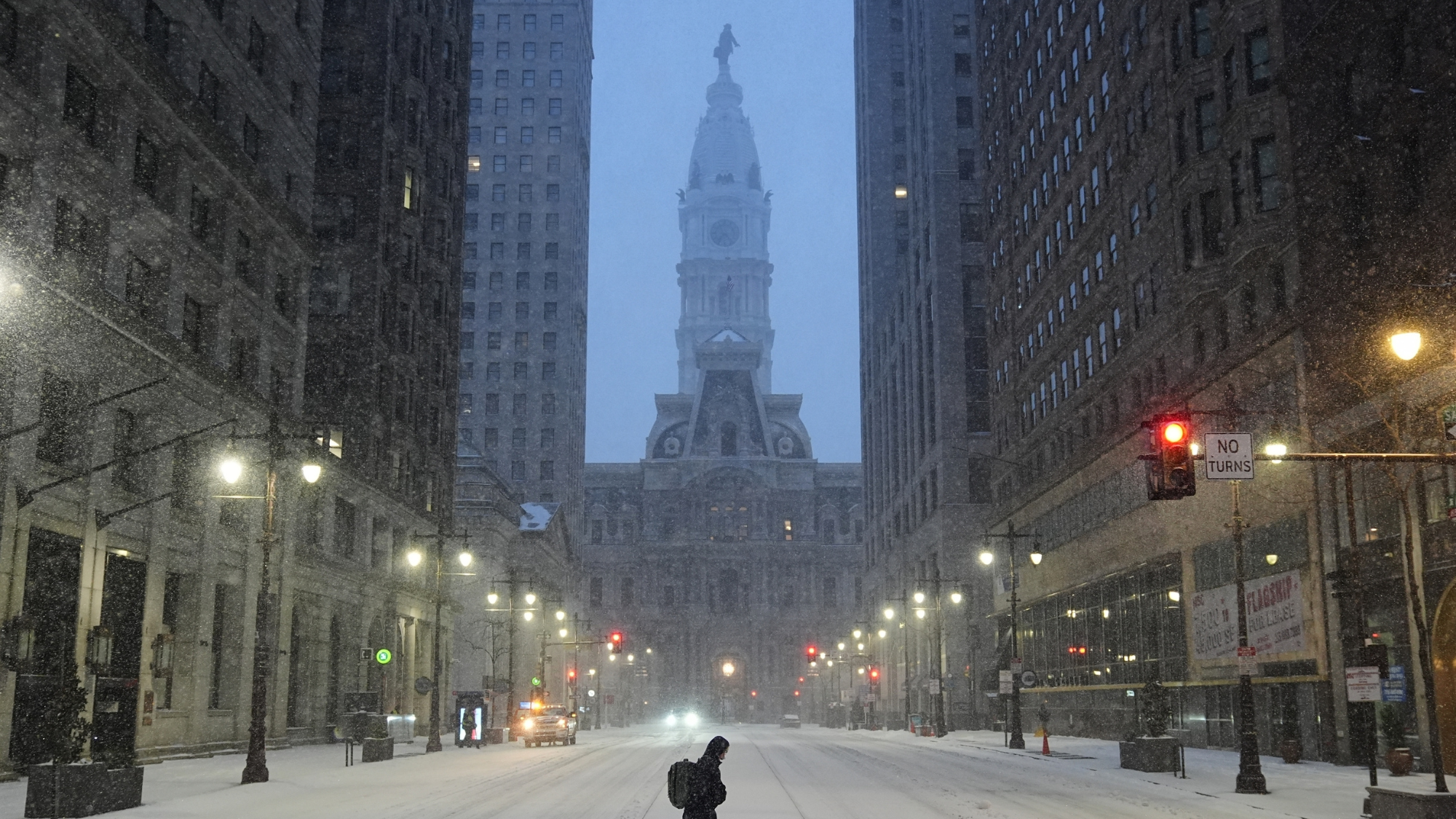 Live 6 on snow-packed streets in the Lehigh Valley - 6abc Philadelphia