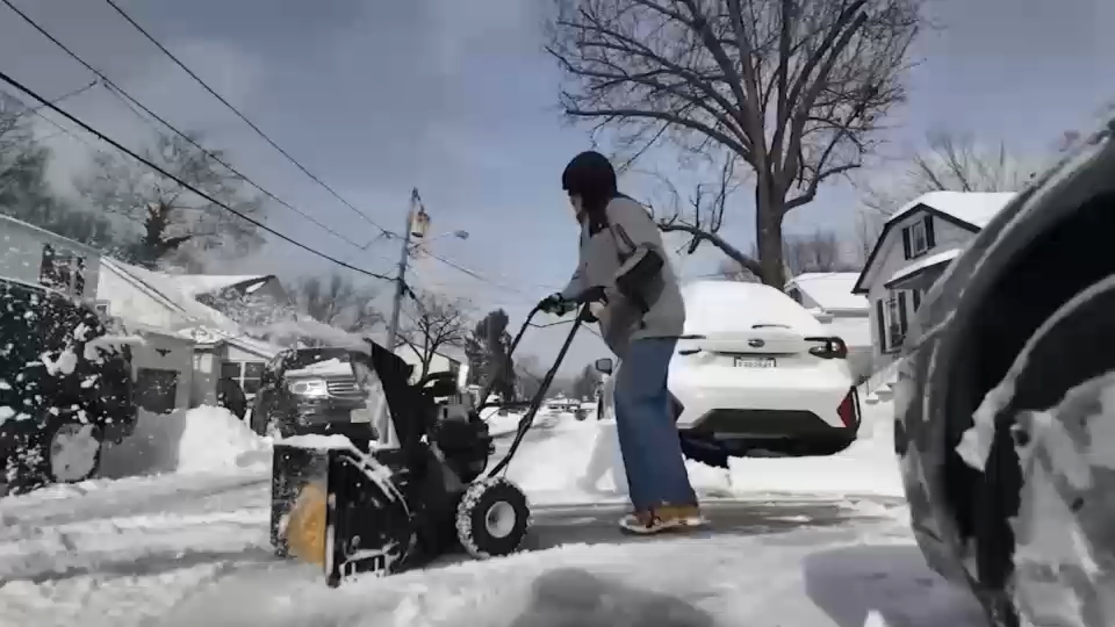 Neighbors help each other dig out of snow in Union County, NJ - ABC7 ...