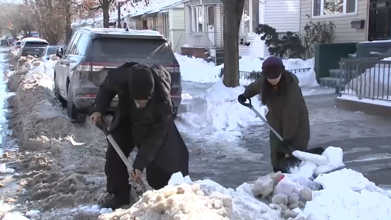 New Yorkers still digging out 3 days after winter snowstorm - ABC7 New York