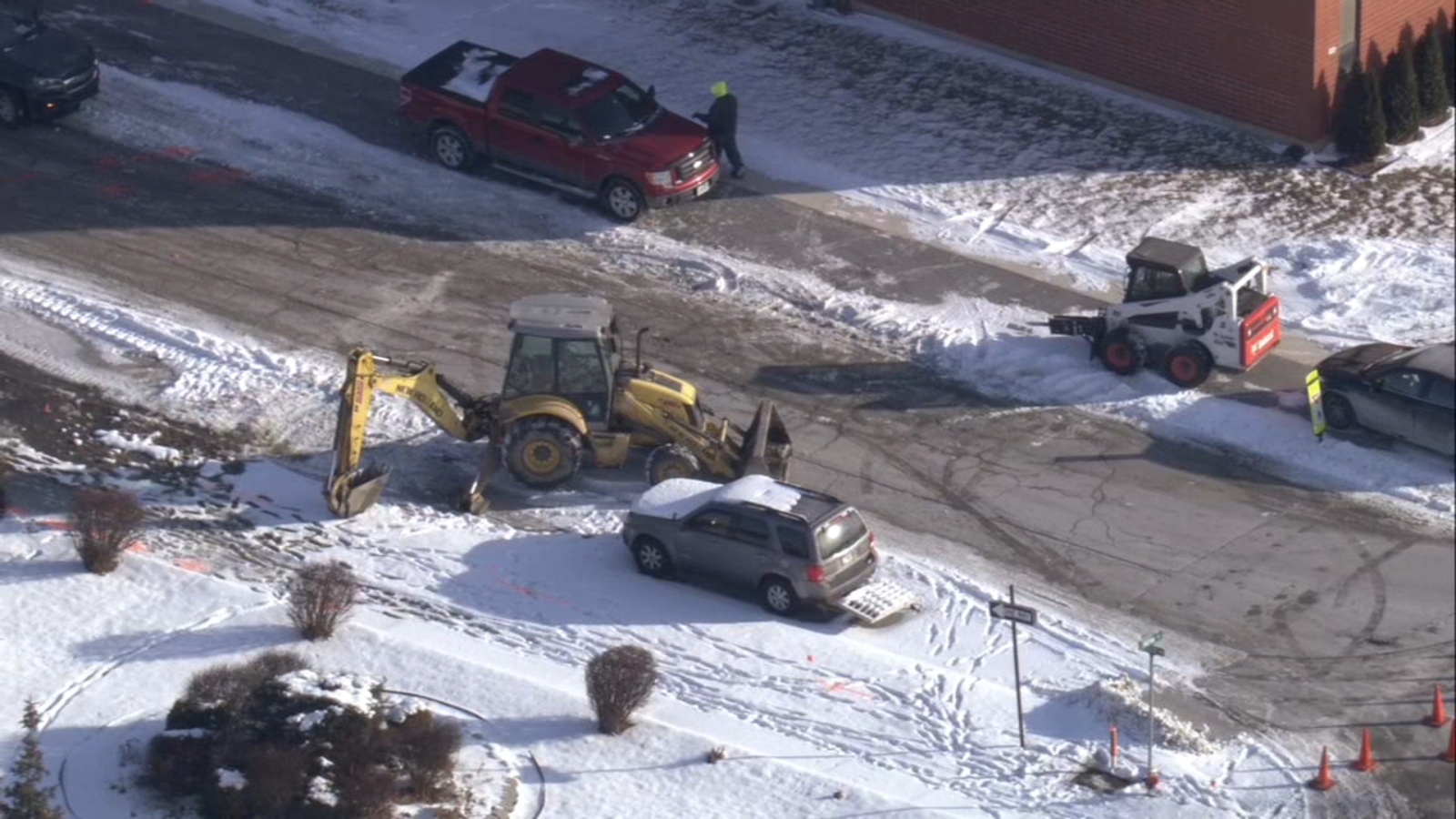 Water main break closes Rosa L. Parks Middle School and Martin Luther ...