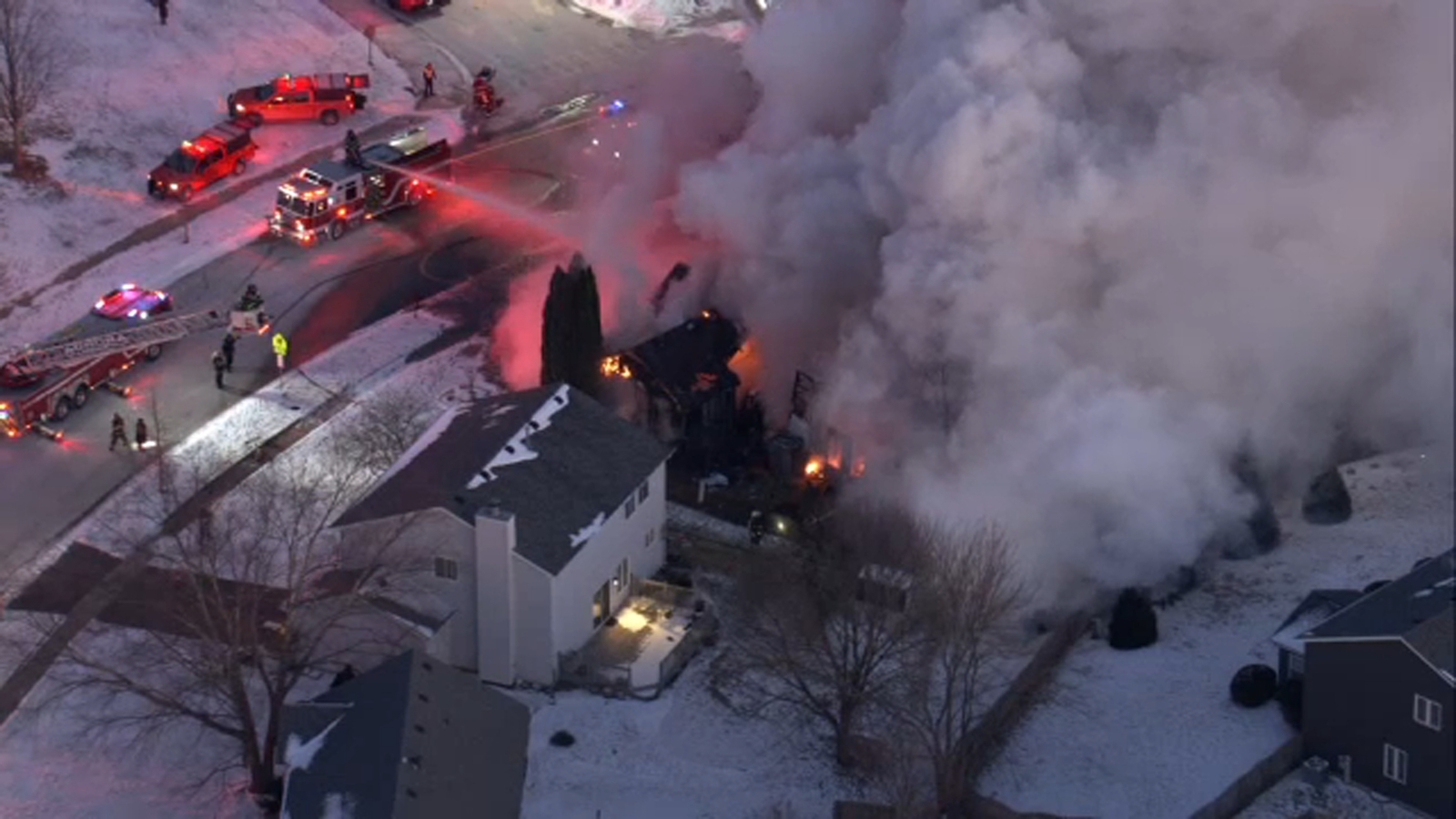 Oswego, Illinois news: Firefighters battle large fire after house ...
