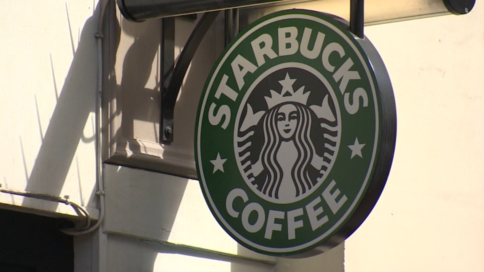 Starbucks wants to lure people back in the afternoon with new energy ...