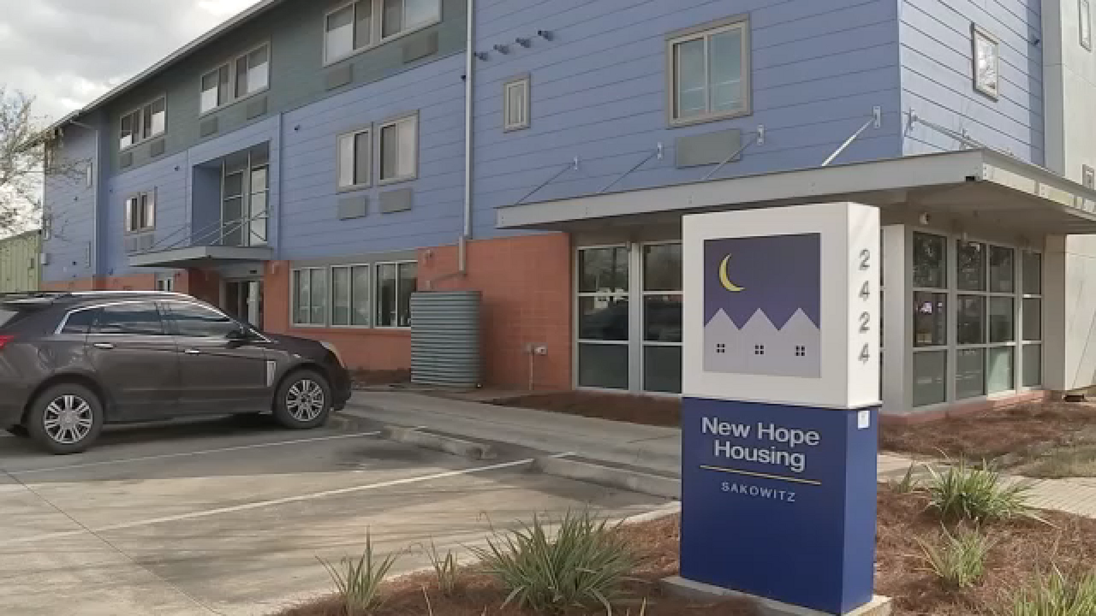 Woman found dead inside northeast Houston home on Sakowitz Street in ...