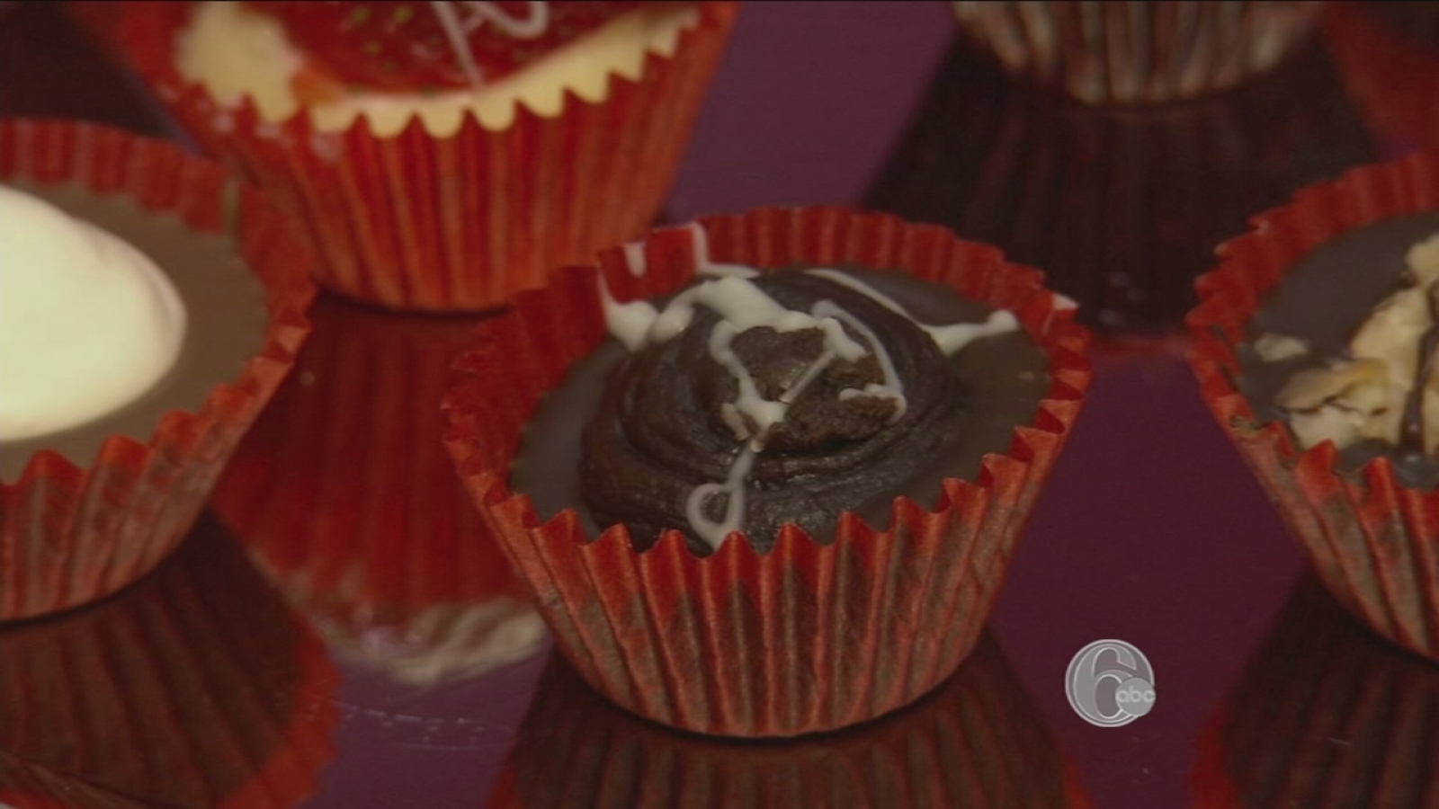FYI Philly: Fill up on bite-sized desserts at Devour - 6abc Philadelphia