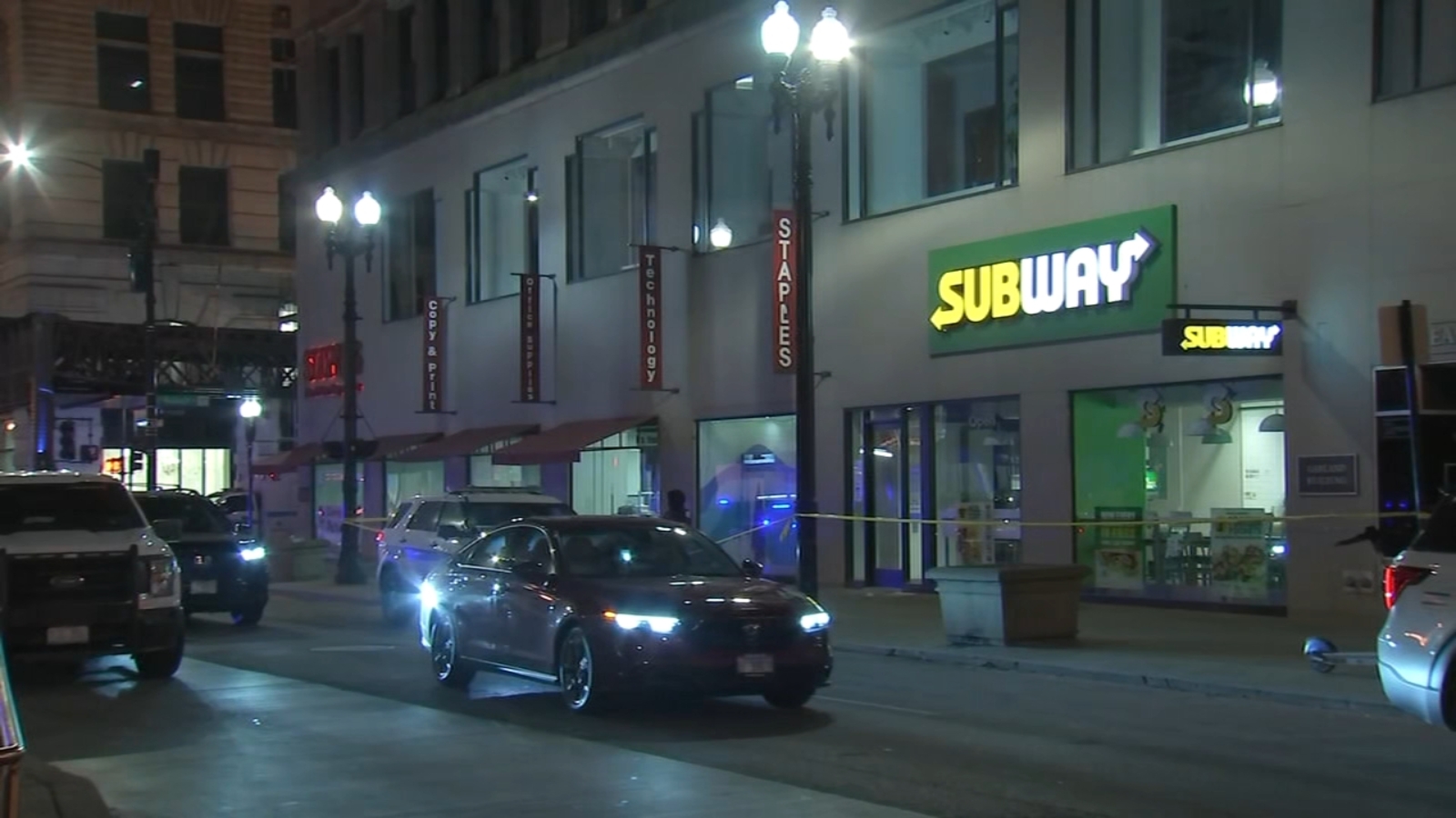 Chicago shooting: 14-year-old boy shot in Loop at Washington and Wabash ...