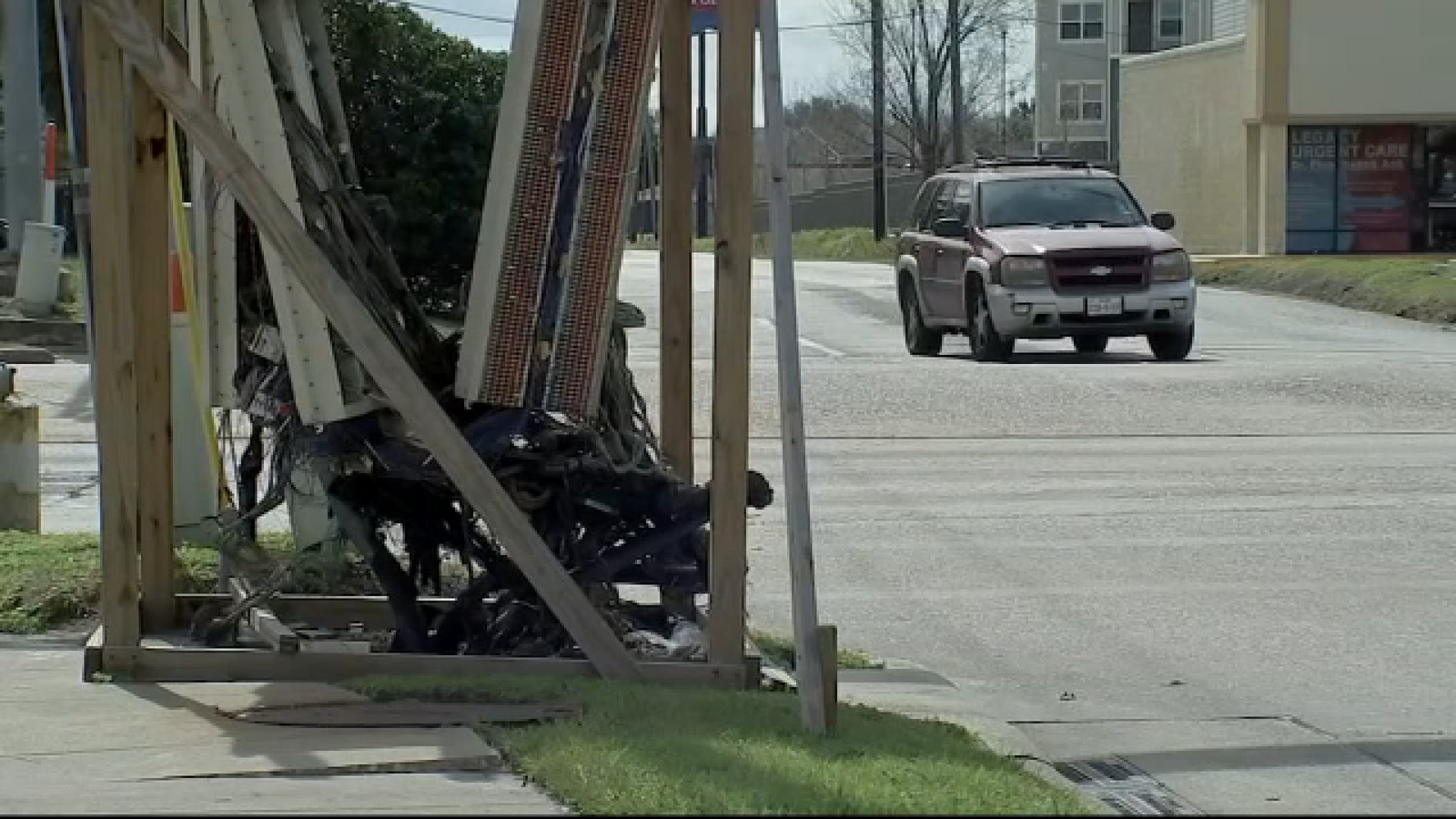 Residents raise safety concerns after destroyed utility box left ...