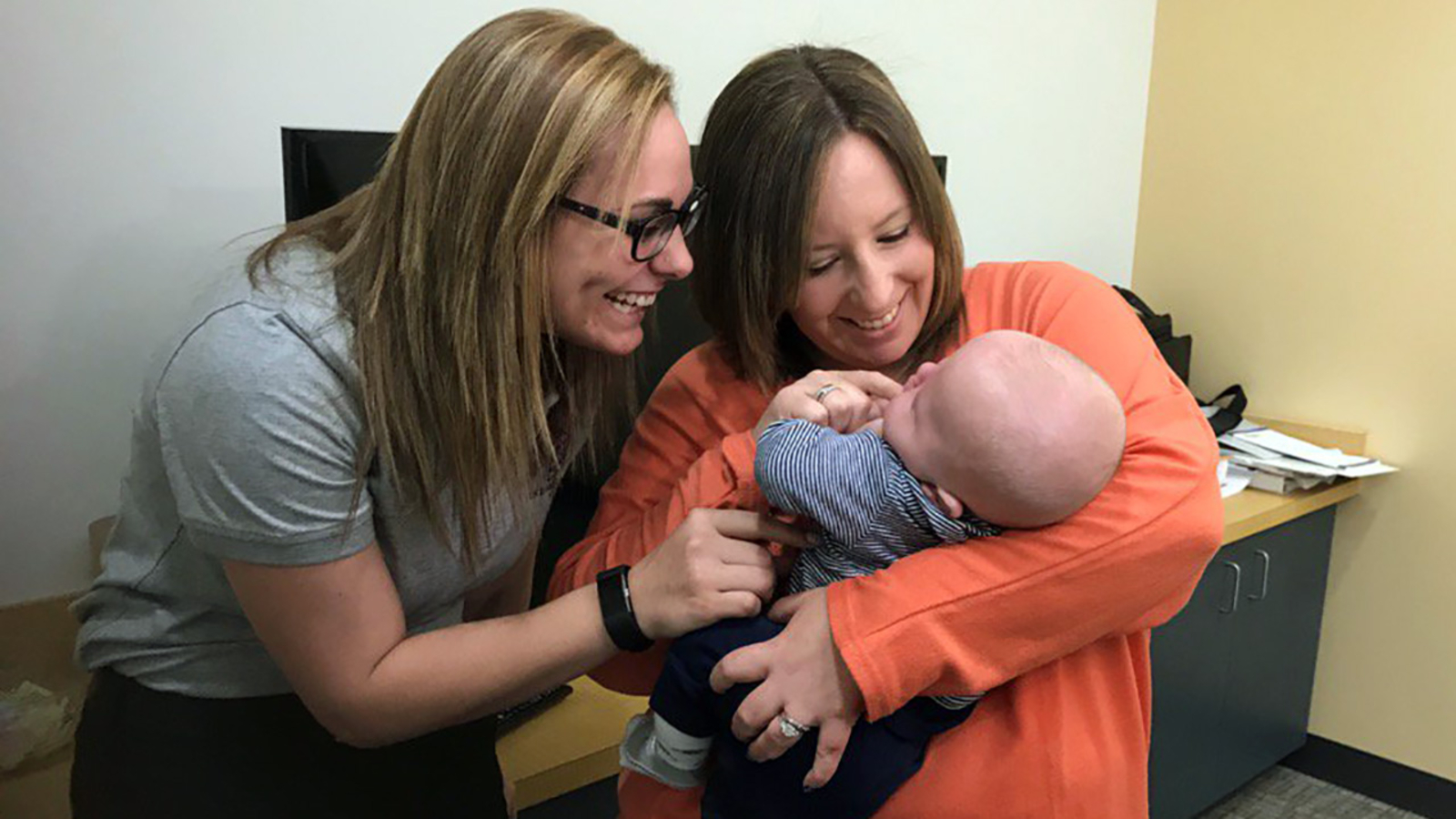 Orange County mom meets dispatcher who saved son's life; dramatic 911 ...