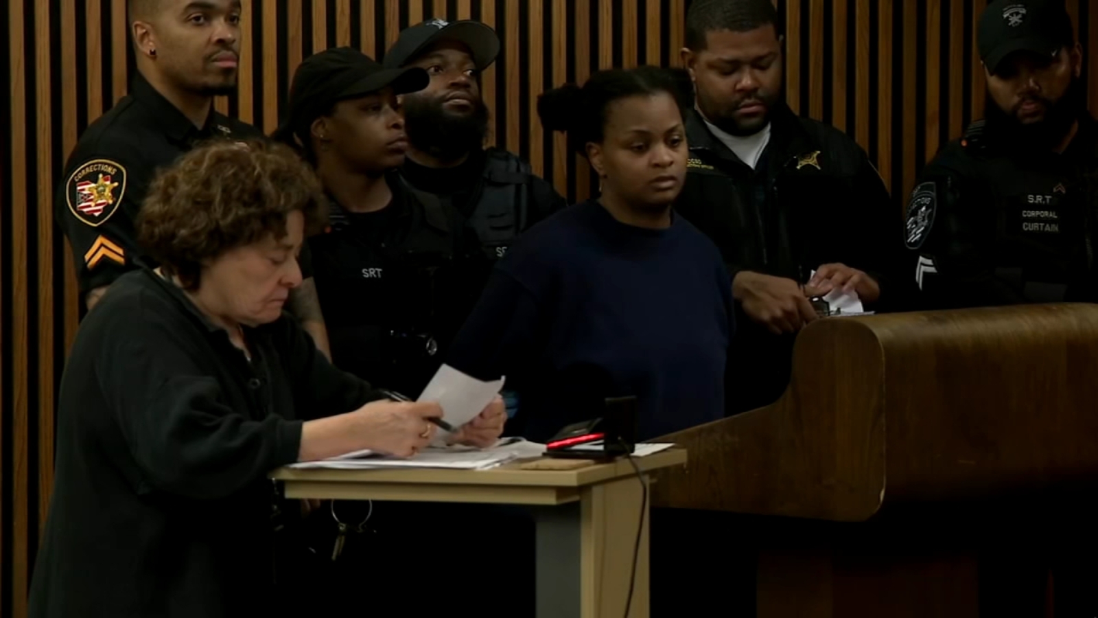 Aliyah Henderson, Cleveland mother, charged after girls found in ...