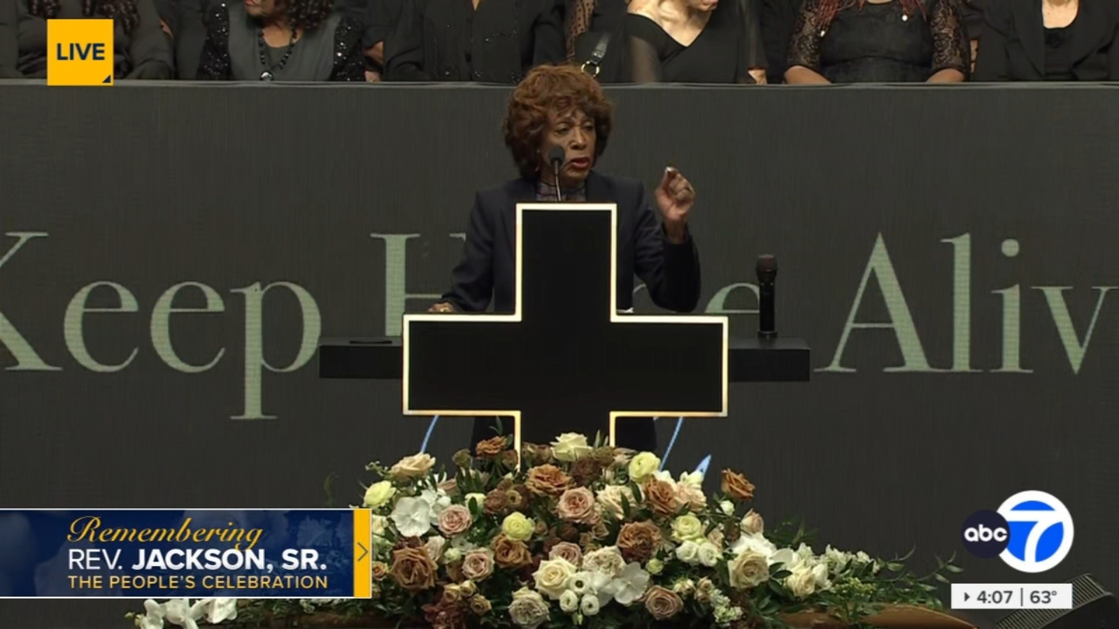 U.S. Rep. Maxine Waters pays respects to late Rev. Jackson - ABC7 Chicago