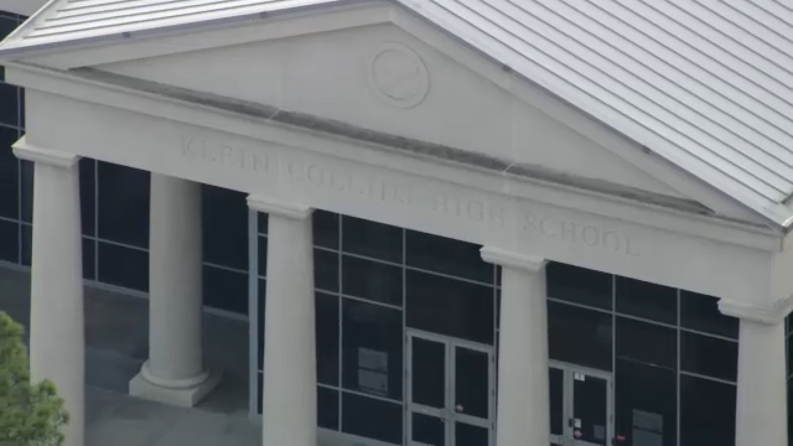 Klein Collins High School student accidentally discharges firearm ...